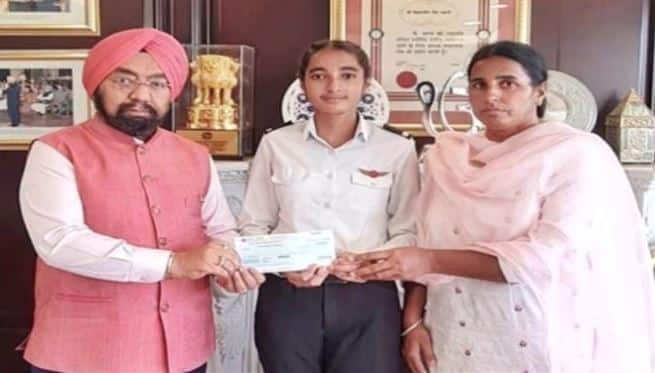 Kulveer Kaur Pilot Father Small Farmer, Mother Anganwadi Worker Of ... Kulveer Kaur Pilot Father Small Farmer, Mother Anganwadi Worker Of ...