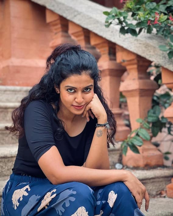 Actress Roshini Haripriyan Latest Photos From Her Garden | Actress ...