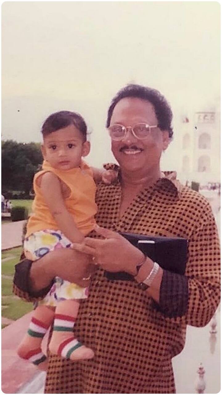 Krishnam Raju Rare Photos with Family | Krishnam Raju: కుటుంబంతో ...