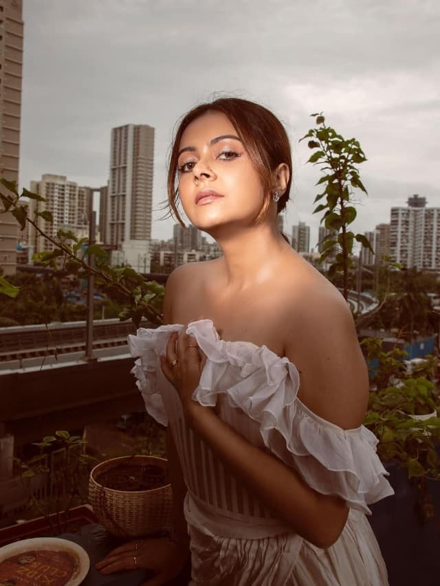 गोपी बहू देवोलीना भट्टाचार्य का सिजलिंग लुक