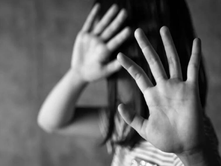 Telangana Anganwadi Aaya Cruelty On Children At Madhira Khammam ... Telangana Anganwadi Aaya Cruelty On Children At Madhira Khammam ...