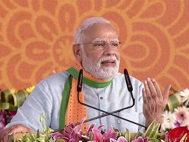 Flag Of Women Power Flying In New India: PM Modi Addresses Women SHG ...