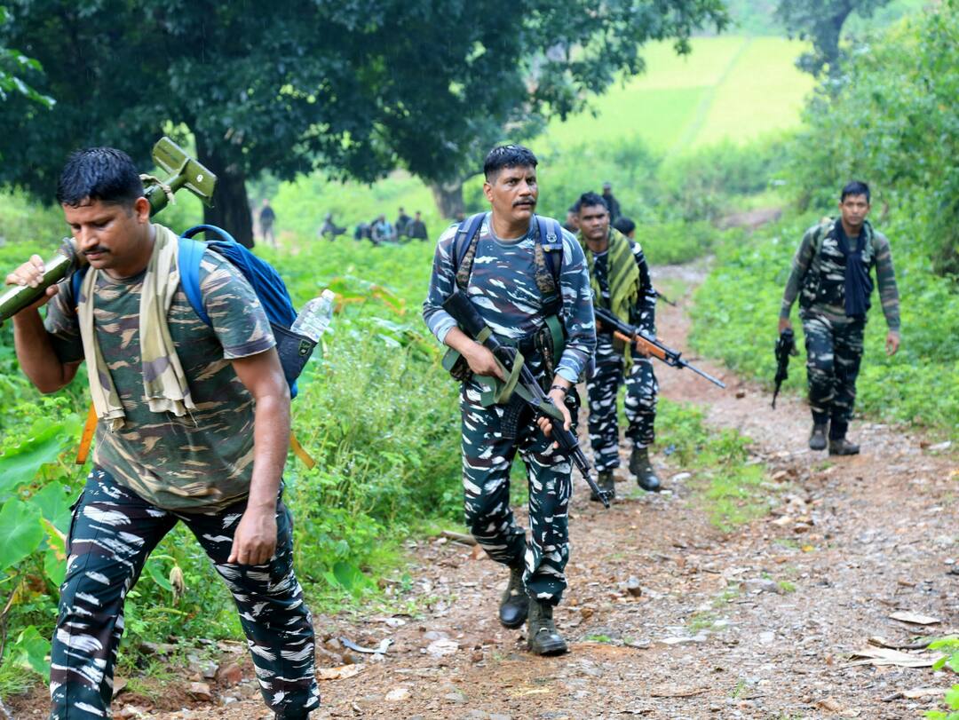Maoist Leader Who Carried Rs 5 Lakh Bounty Arrested In Jharkhand's Garhwa District