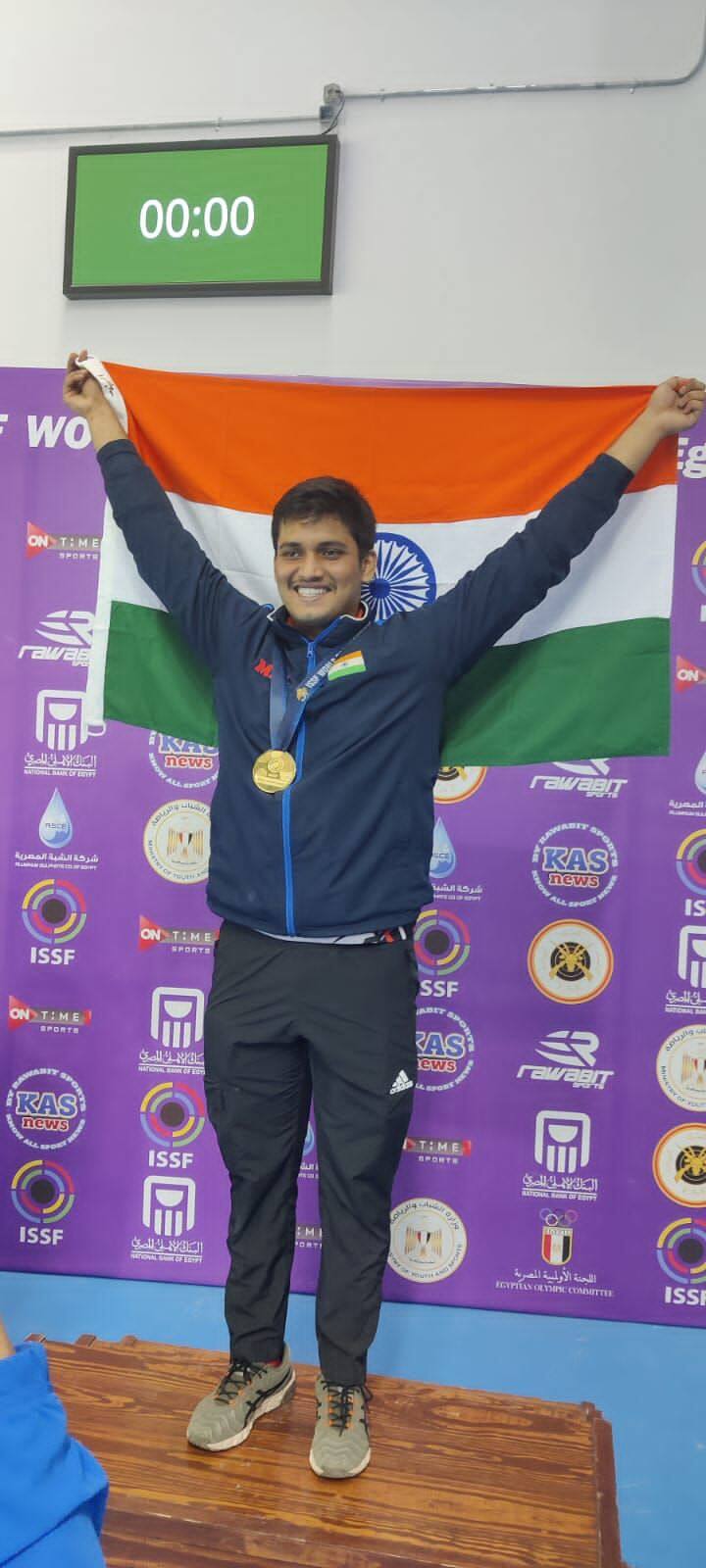 Palghar Rudraksh Patil got a gold medal at the World Championships in ...
