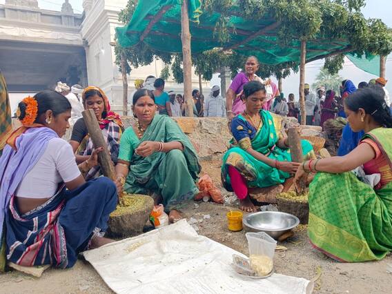 In Pics Adivasis Celebrated Dandari, Gussadi Festival In Adilabad ...
