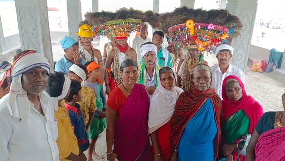 In Pics Adivasis Celebrated Dandari, Gussadi Festival In Adilabad ...