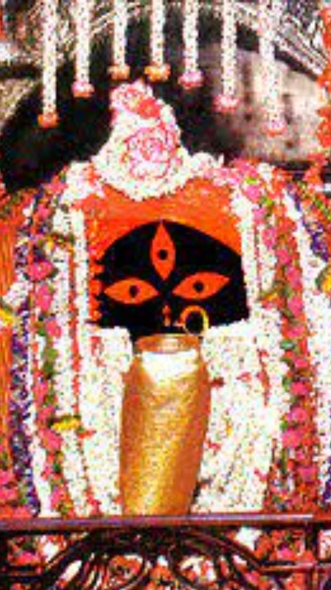 কালীঘাট মন্দিরে ইতিহাস আর লোককথা মিলেমিশে একাকার