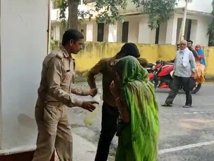 Etawah Mother son attempt suicide SSP office In Uttar Pradesh ANN | Etawah: मां-बेटे ने SSP ऑफिस ...