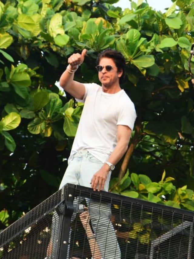 Shah Rukh Khan Thanks Fans For Birthday Wishes