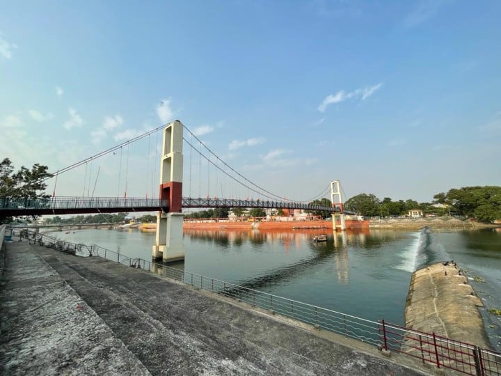 Chhattisgarh News How strong Raipur Laxman Jhula, questions raised ...