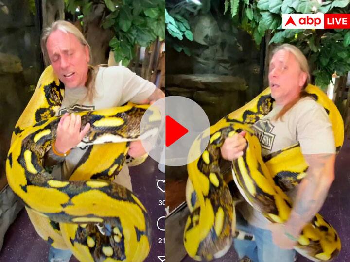 Big 20 feet long python wrapped around man full body in zoo viral video ...