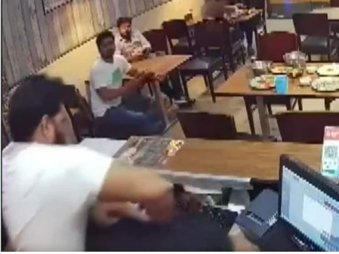 Caught On Cam: Restaurant Staff Thrashed Over Delay In Serving Food In ...