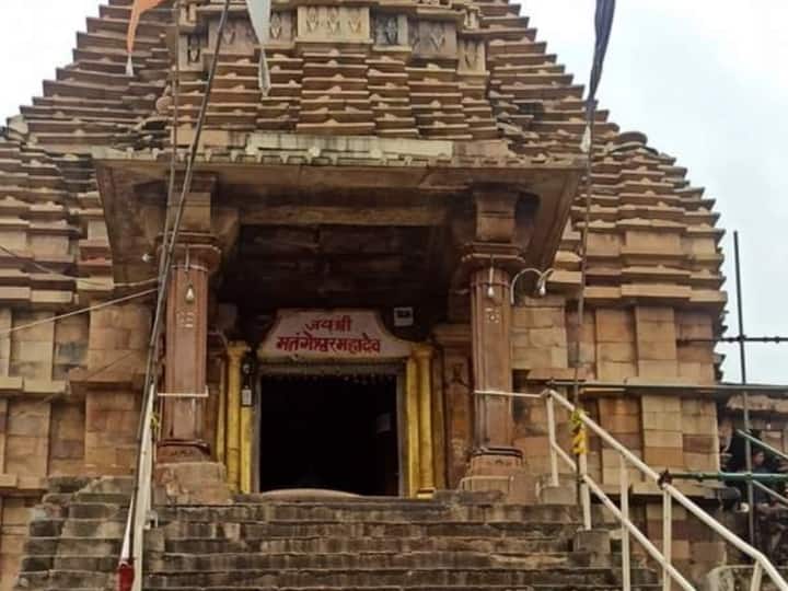 Khajuraho Matangeshwar Mahadev Temple Shivling length increases Every ...