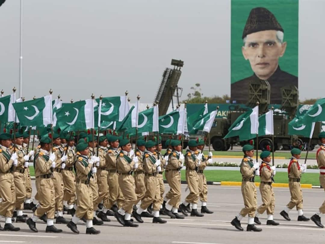 Pakistan: Race Heats Up For New Army Chief. Know Top Contenders In The Fray