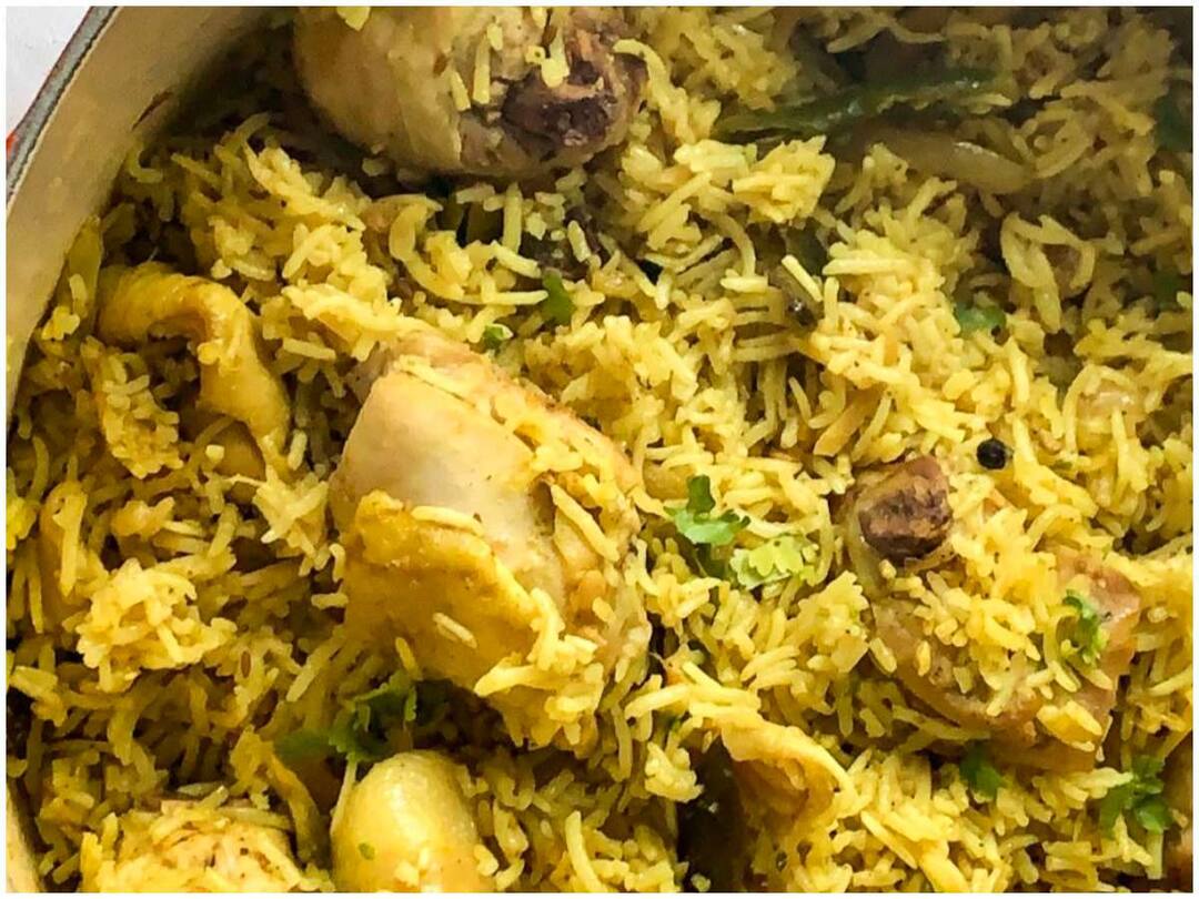 Green mirchi chicken pulao recipe in Telugu | Biryani: పచ్చిమిర్చి కోడి ...