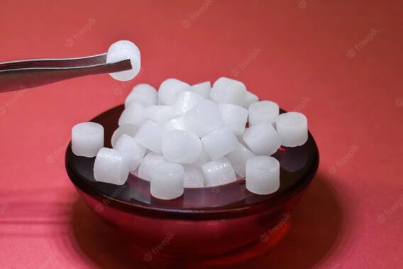 Camphor Making Process | Camphor : पूजेच्या साहित्यातील कापूर कशापासून ...