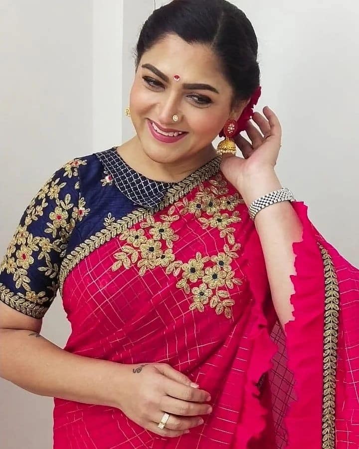 Actress Khushbu | Actress Khushbu Sundar Latest Photos: அழகே அழகே ...