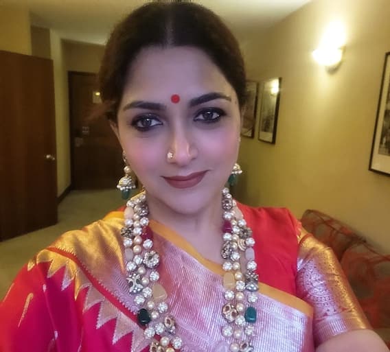 Actress Khushbu | Actress Khushbu Sundar Latest Photos: அழகே அழகே ...