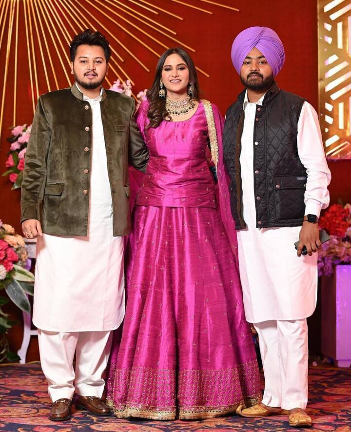 punjabi-singer-baani-sandhu-brother-wedding-kaur-b-dancing-with-baani ...