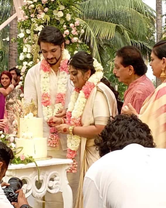 Gautham Karthik Manjima Mohan Wedding Photos As Husband And Wife