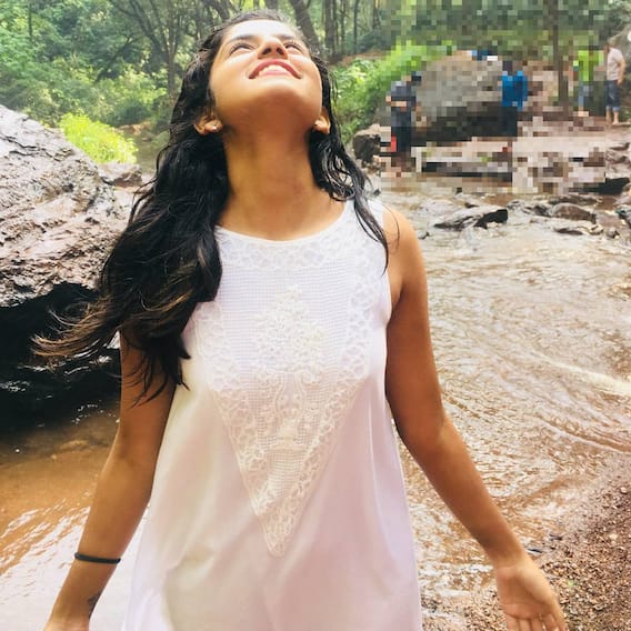 Guppedantha Manasu Vasudhara Alias Raksha Gowda Old Pics | Guppedantha Manasu Raksha Gowda ...