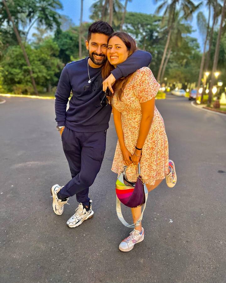 Ravie Dubey Birthday the love story of Ravie Dubey and Sargun Mehta Know Here | Ravie Dubey ...