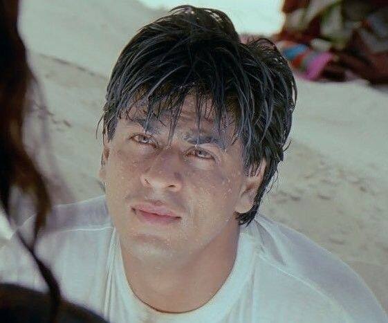 Pathaan Actor Shahrukh Khan Most Iconic Hairstyle See List Here ...