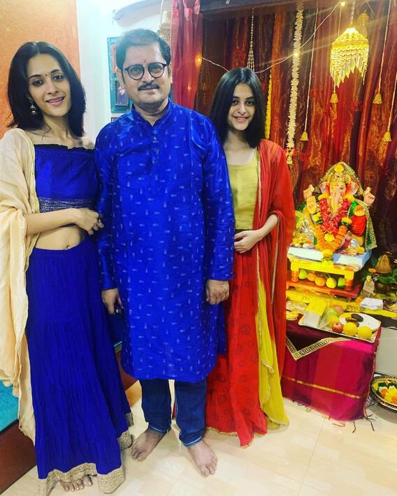 Bhabi Ji Ghar Par Hai Fame Tiwari Ji Aka Rohitash Gaud Real Wife Photos ...