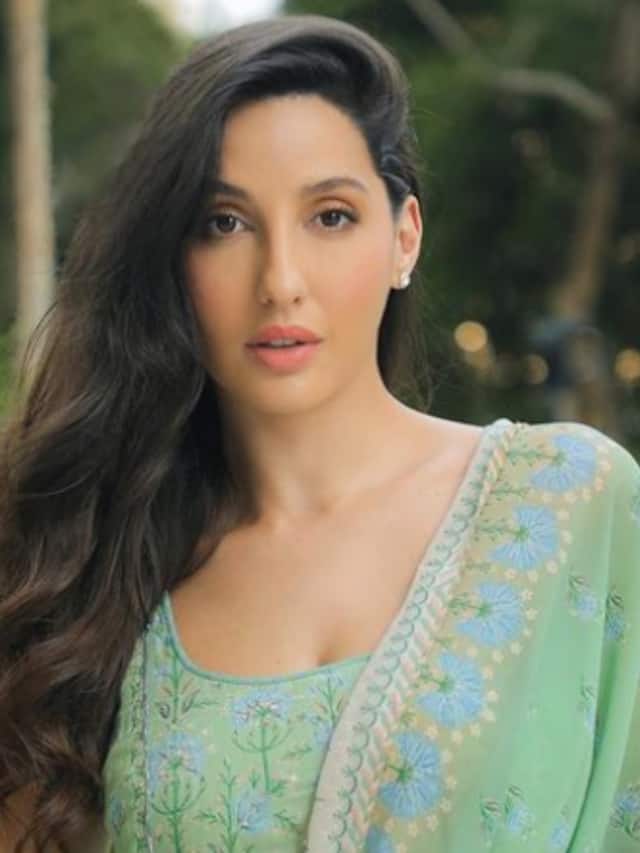 10 Iconic Looks Of Nora Fatehi In Stunning Indian Wear