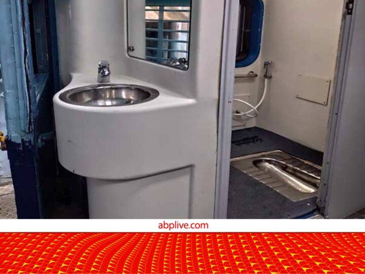 how toilets started in Indian Railways Read the interesting story of toilet in railway | टॉयलेट ...