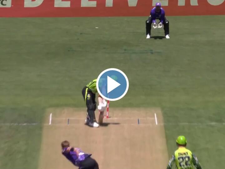 Watch: Hobart Hurricanes bowler Riley Meredith bowled David Warner by ...