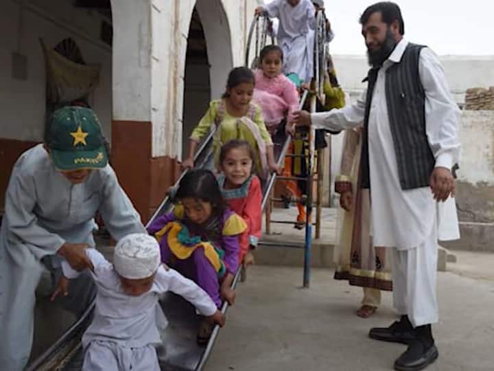 Sardar Haji Jan Mohammad of Quetta Balochistan Pakistan has 60 children ...