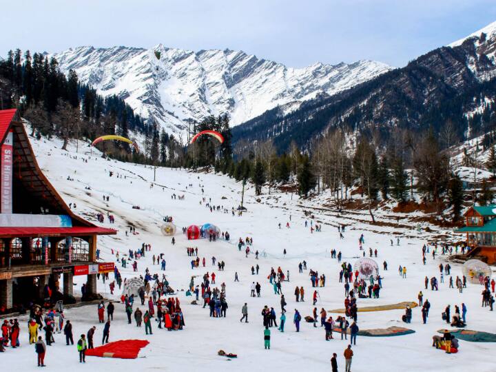 Himachal Pradesh Snowfall Heavy Snowfall in Kallu and Shimla and Rain in Manali 275 Roads Closed ...