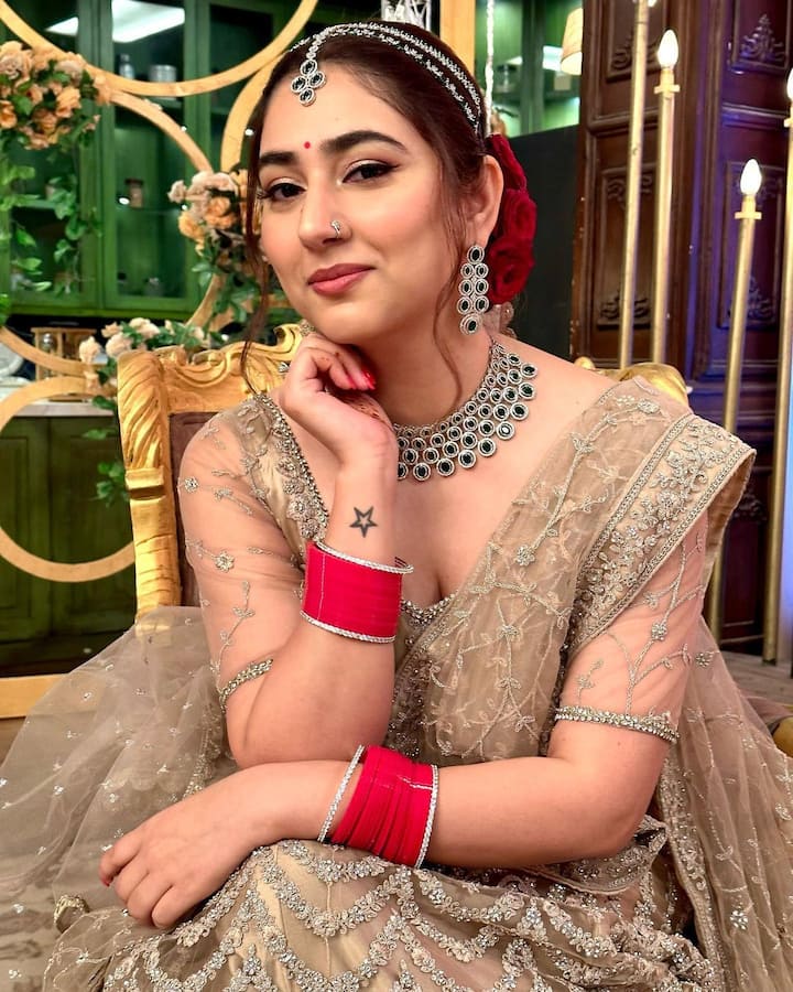 Disha Parmar collection is the best to carry the ethnic look | Disha Parmar: एथनिक लुक कैरी करने ...