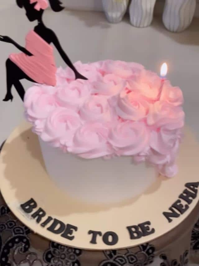 YRKKH akshara nanad rashami aka Neha Saroopa bachelorette party indide ...