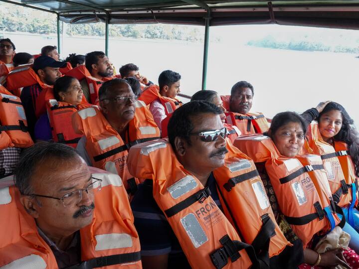 A Peek Into The Wilderness Of Kerala's Thekkady Lake