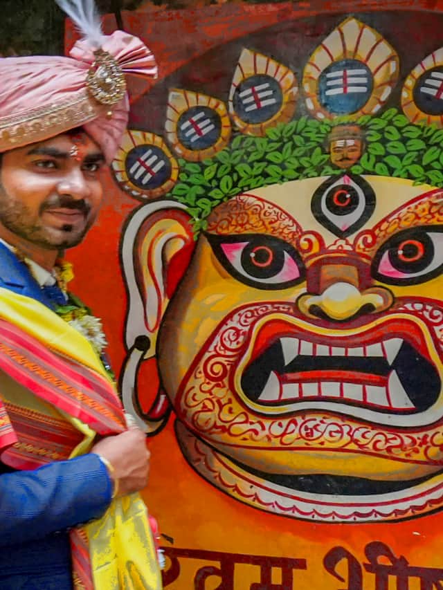A Look At Varanasi Street Art- Colourful And Vibrant Graffiti On Walls