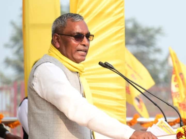 Om Prakash Rajbhar on maulana arshad madani Shaikh Syed Pathan Shia Standing with BJP ANN | UP ...