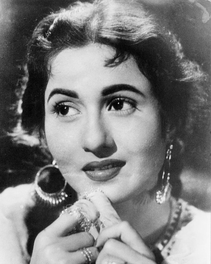 Madhubala Birth Anniversary: An Ode To Everlasting Beauty And Grace ...