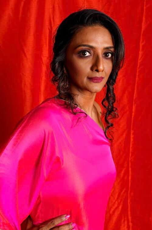Bollywood Actress Shanthi Priya Comeback With A Biopic Of Sarojini ...