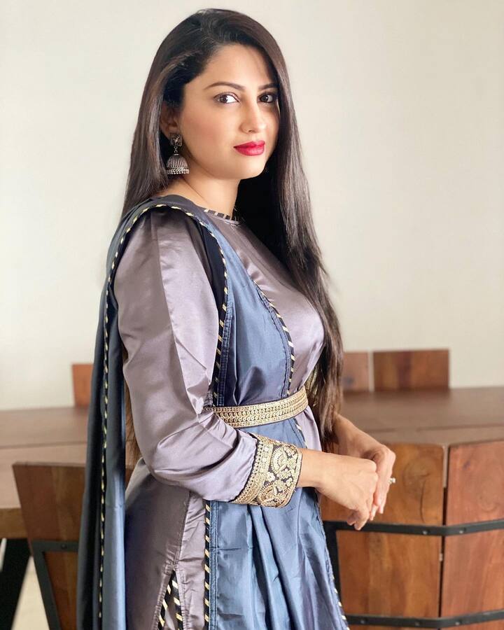 Saath Nibhaana Saathiya Rashi Aka Rucha Hasabnis shared her photos from ...