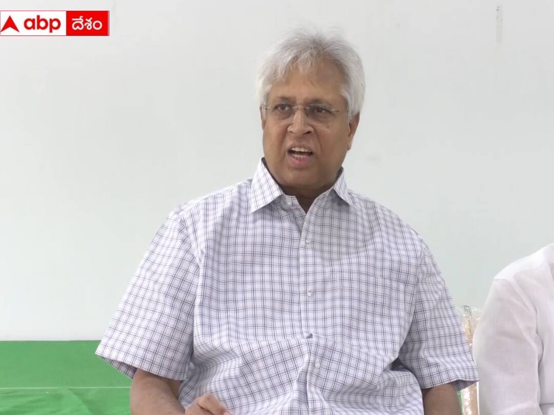 Rajahmundry Ex MP Vundavalli Aruna Kumar sensational comments on CM ...