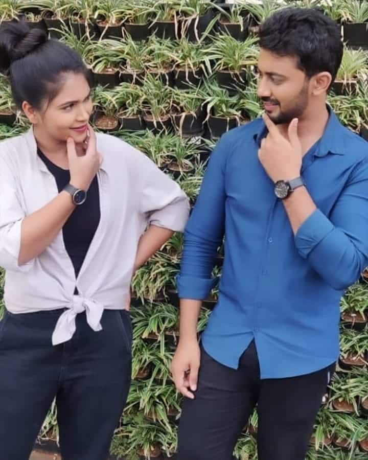 Karthika Deepam , Ennenno Janmala Bandham Amulya Gowda, Niranjan B.S ...