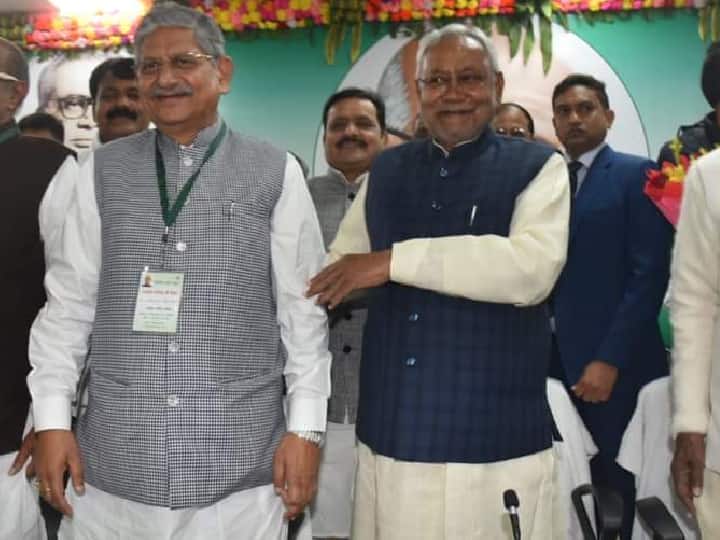 Upendra Kushwaha Close Leader Madhav Anand Attacks Lalan Singh and RJD Saying Them Gangs of Thug ...