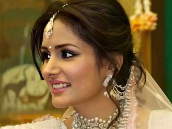 Mukesh Ambani Niece Nayantara Kothari Bollywood Superstar Shah Rukh ...