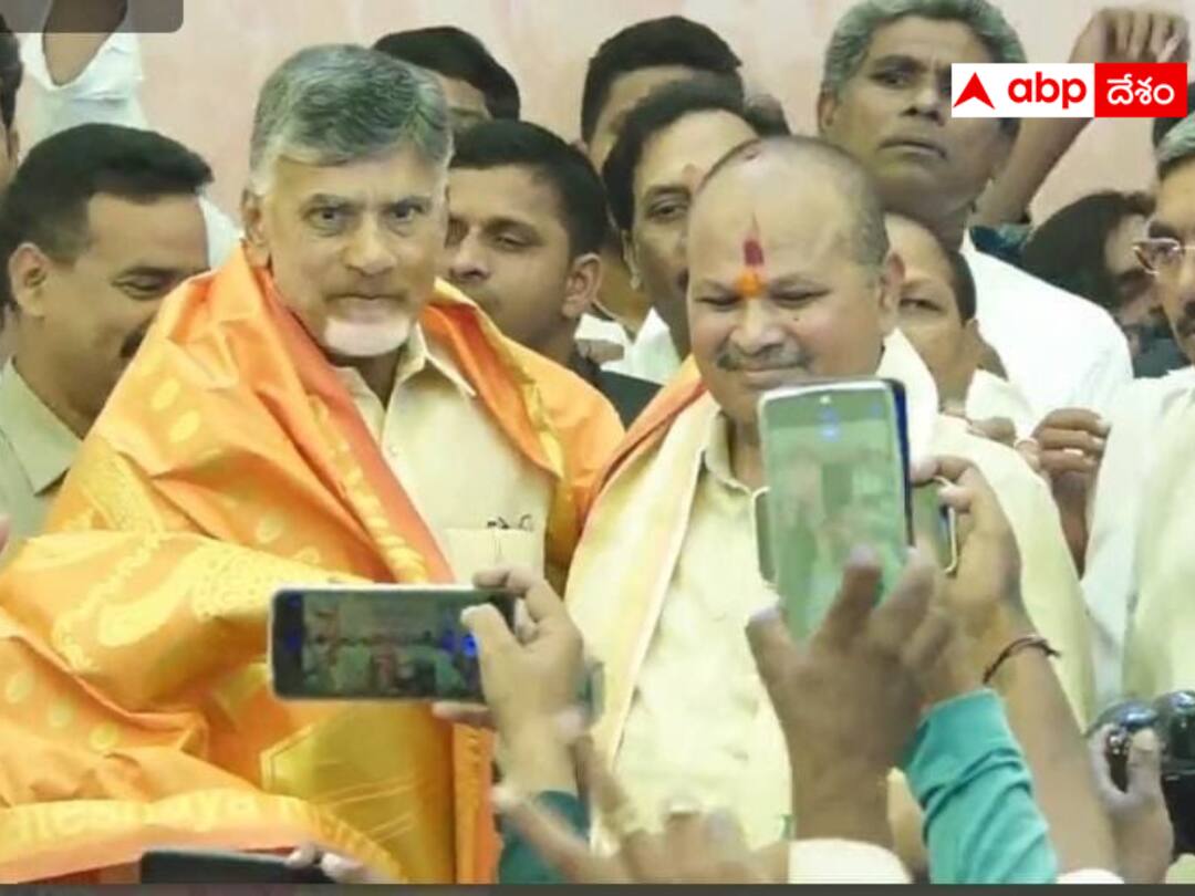 Former Minister BJP Leader Kanna Lakshmi Narayana joins TDP In Presence of Chandrababu | BJP ...