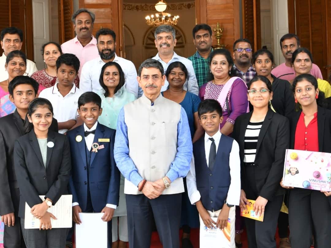 Tamil Nadu young achievers meets TN Governor RN Ravi check Tamil Nadu ...