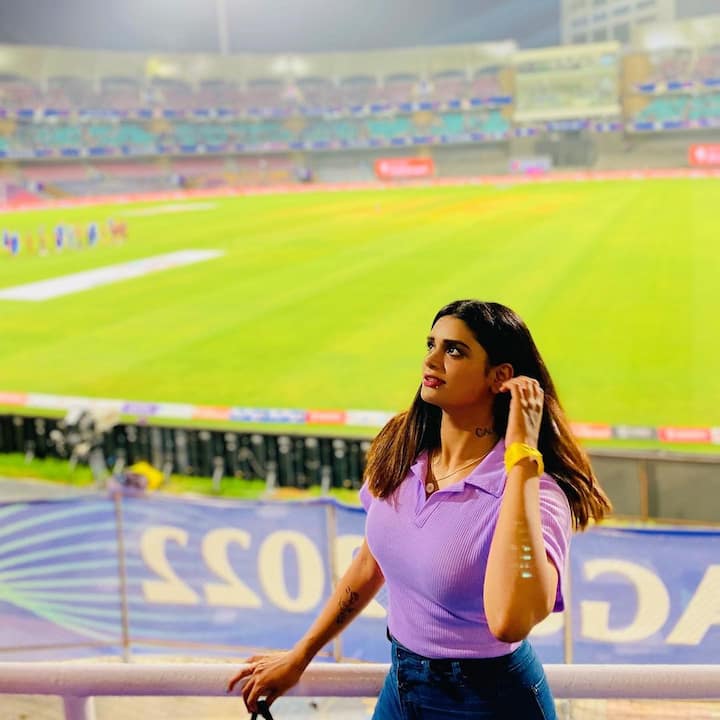 Who is shreyas iyer sister shrestha iyer going viral on internet ...
