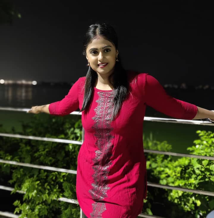 Bhojpuri Actress Meghashree and Khesari lal yadav connection know about ...