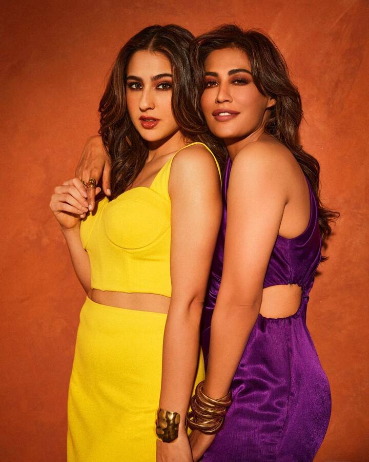 'Gaslight' Stars Sara Ali Khan And Chitrangada Singh Stunningly Pose ...